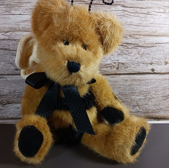 Boyds Bears | Other | Boyds Bear Clover L Buzzoff 1 Plush | Poshmark